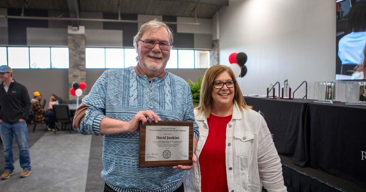 Pictured (L-R) : David Junkins and Lori Ragland, Executive Vice President